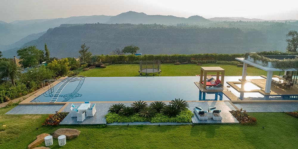 ED tours the Roshans' brand new vacation home in Khandala designed by ...