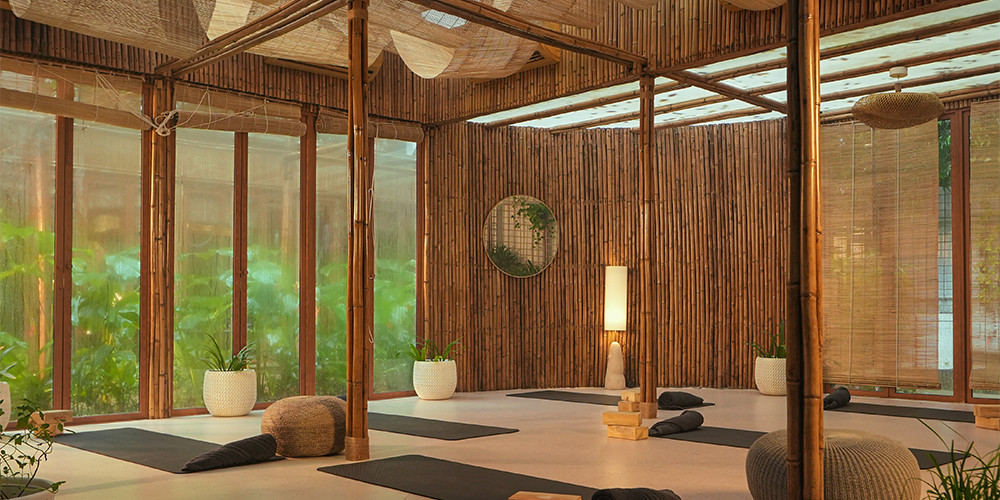 At Mahati Wellness in Mumbai, RAD Co+Lab sculpts an effortless ...
