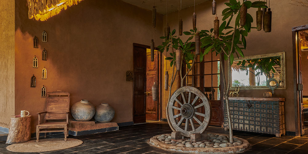 About a earthy famrhouse designed in Chattisgarh by Curious Hues