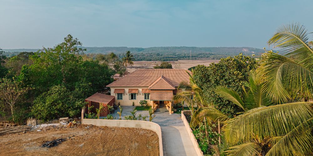 Before/After: A chapel and a chickoo tree inspires the restoration of a ...