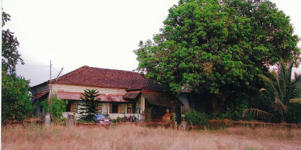 Before/After: A chapel and a chickoo tree inspires the restoration of a ...