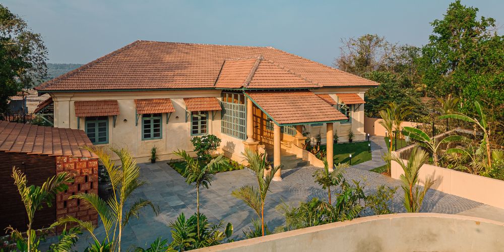 Before/After: A chapel and a chickoo tree inspires the restoration of a ...