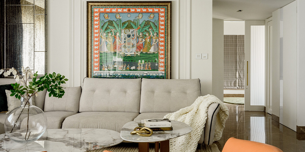 NA Designs adds a dramatic touch to this sea-facing Mumbai home