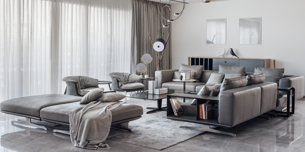 The BAD Studio crafts this Florence-styled residence in Surat