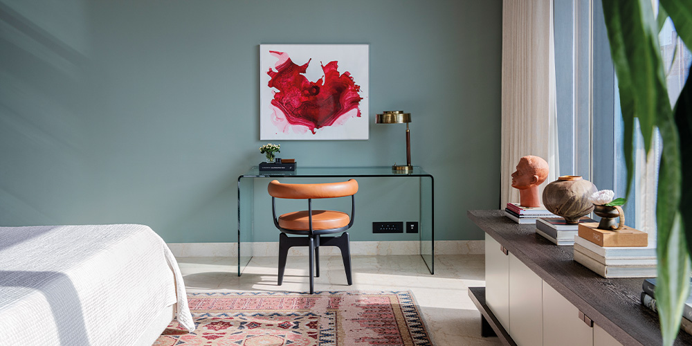 Ravi Vazirani and Vashali Kamdar design a home in South Mumba