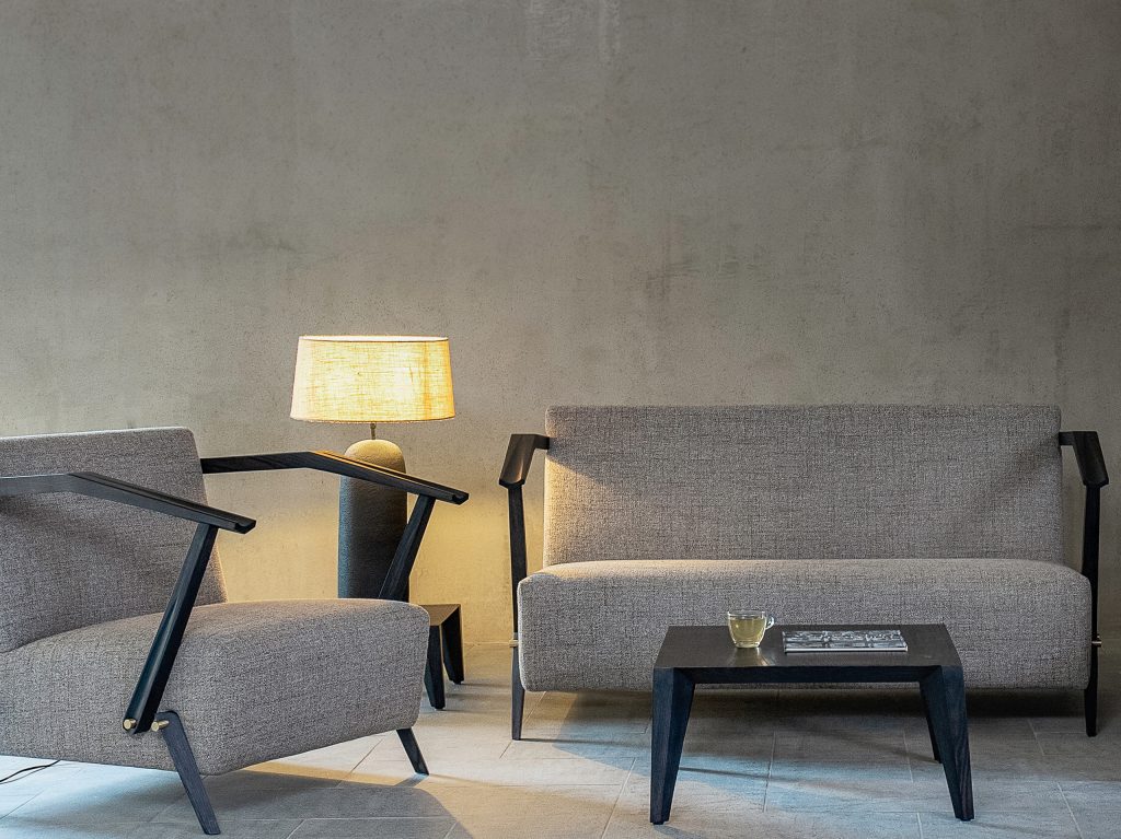 Embracing artistry with DTALE MODERN’s collection of furniture Advi